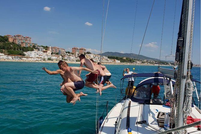 Barcelona 4-hour Private Boat Trip - The Experience on the Water