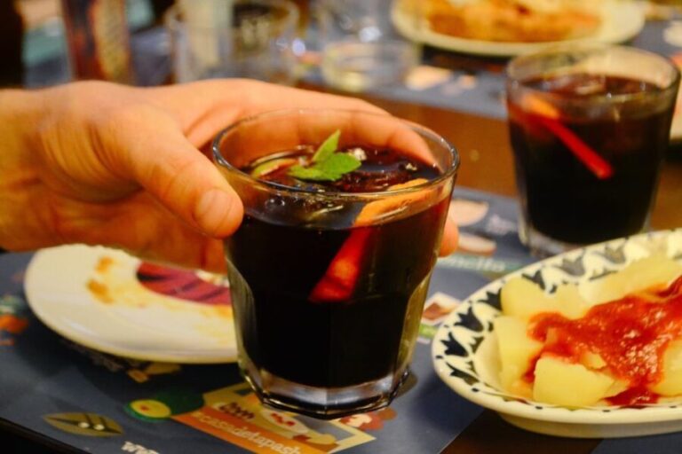 Barcelona Bike Tour by Night with Cava - What to Expect: Practical Details and Real Experiences