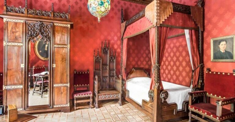 Barcelona: Casa Amatller Guided Visit with Chocolate Gift - The Experience in Detail