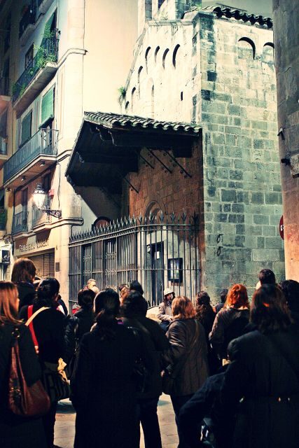 Barcelona: El Born Ghost Walking Tour - What Travelers Should Know Before Booking