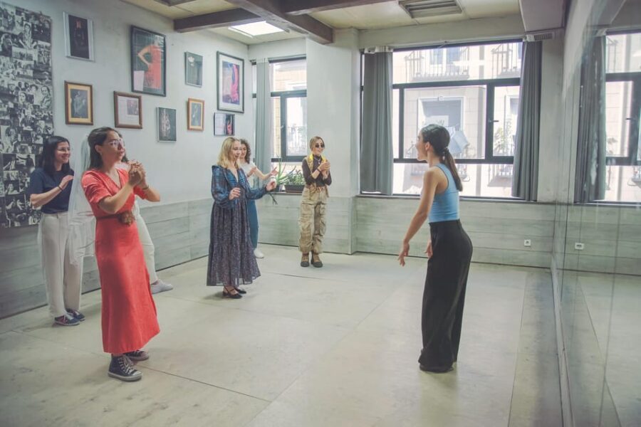 Barcelona: Flamenco Class Experience - Why Travelers Love This Flamenco Class