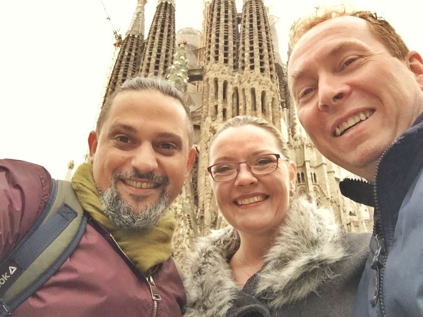 Barcelona: Foodie Walking Tour with Sagrada Familia Tickets - Final Thoughts