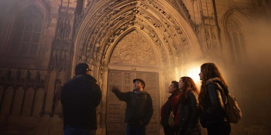 Barcelona: Ghosts of a Dark Past Walking Tour - Exploring the Dark Corners of Barcelona’s Gothic Quarter