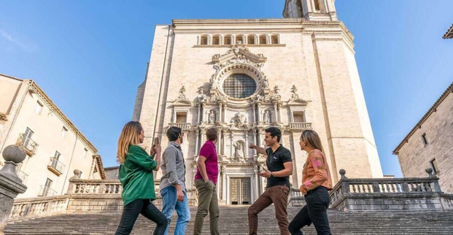 Barcelona: Girona Private Guided Tour by High-Speed Train - Exploring Girona: What Makes It Special?