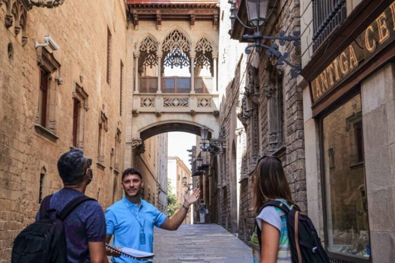 Barcelona: Gothic Quarter Guided Tour with Flamenco & Tapas - Flamenco at Los Tarantos: Spain’s Passion in Its Purest Form
