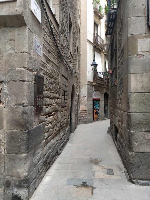 Barcelona: Jewish Tour by a Jewish guide - An In-Depth Review of the Barcelona Jewish Tour