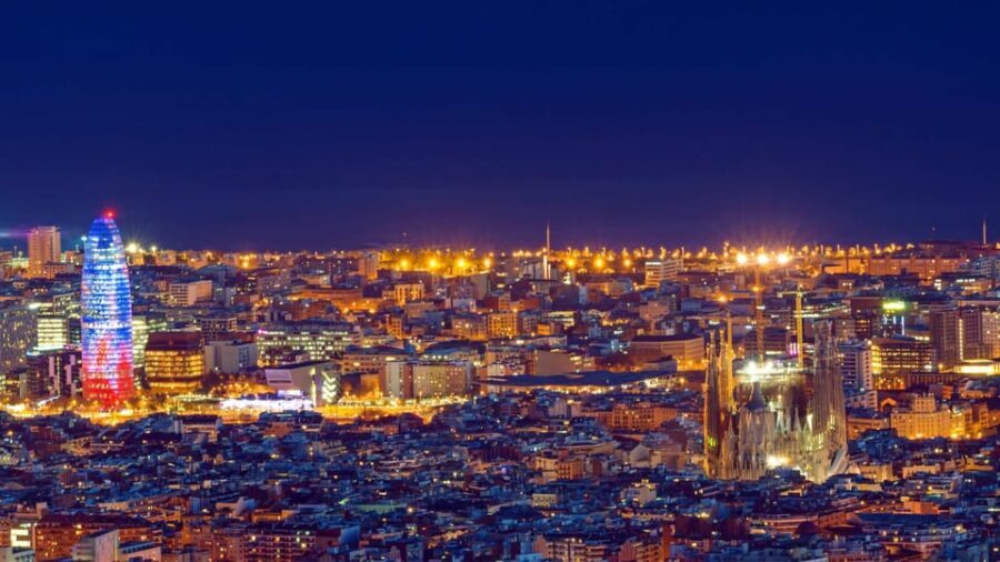 Barcelona: Night Walking Tour in the Heart of the Movida - Practical Info & What to Keep in Mind