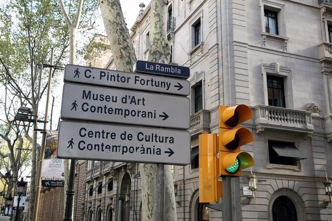Barcelona Old Town walking tour with official guide - Who Would Love This Tour?
