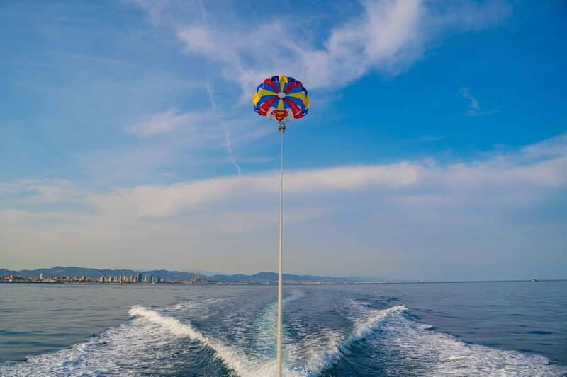 Barcelona: Parasailing magic flight and views above the sea - The Experience in Detail