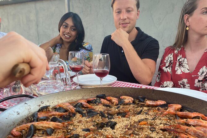 Barcelona Rooftop Paella Cooking Class with Sangria & Local Host - Key Points
