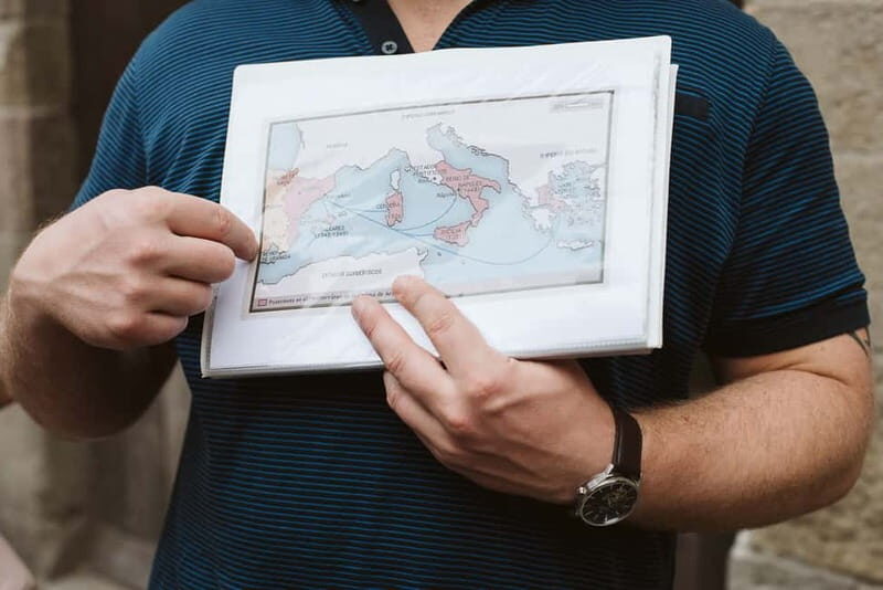 Barcelona: Tapas, Wine & History Tour of the Old Town - What Makes This Tour Special?