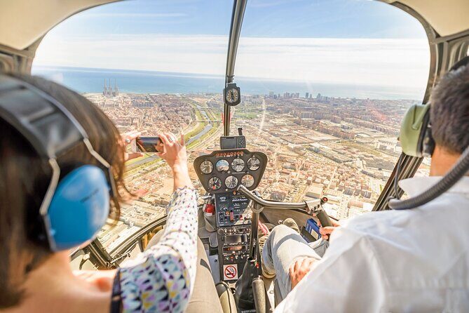 Barcelona's Panoramic Helicopter Flight & Heliport Boat Transfer - Practical Details and Group Size