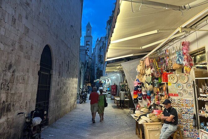Bari Street food with Wine & food Taster - Authenticity and What Makes This Tour Stand Out