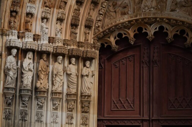 Batalha: A Local's Guided Tour of the Batalha Monastery - Who Will Enjoy This Tour?