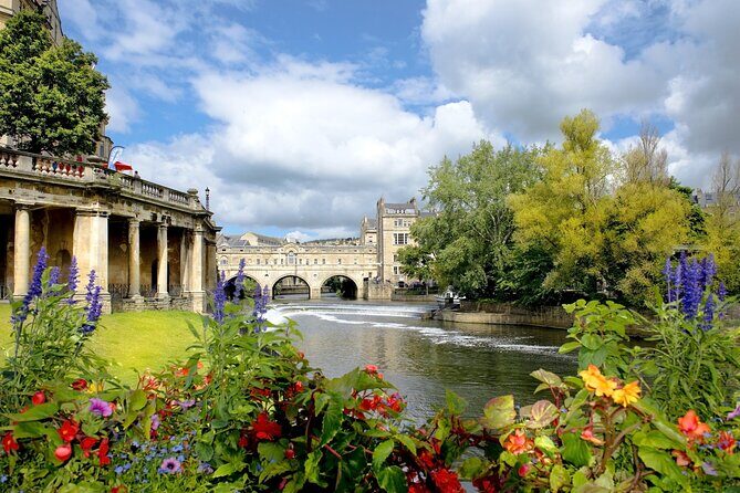 Bath and Cotswold Village Private Car Tour from London - Authentic Experiences Backed by Reviews