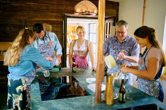 Bavarian Schnitzel Cooking Class in Oberaudorf Farmhouse - Setting the Scene: A Charming Bavarian Farmhouse