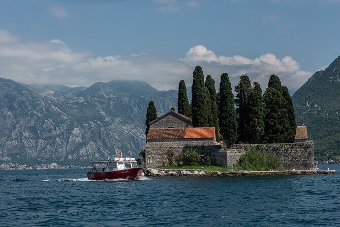 Bay of Kotor Private Full-Day Tour from Dubrovnik - Comfort and Convenience: What’s Included