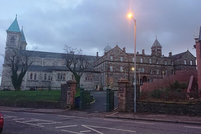 Belfast Famous Black Taxi Tour - The Overall Experience: Who Is It For?