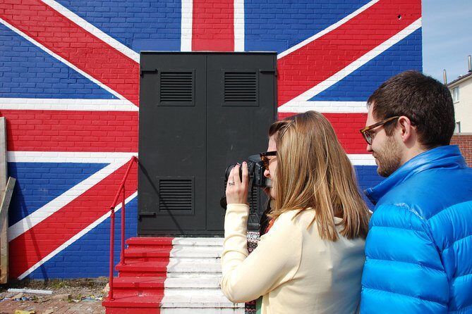 Belfast Famous Black Taxi Tour Political Murals & Peace Wall 2 Hr - Insights from Past Travelers