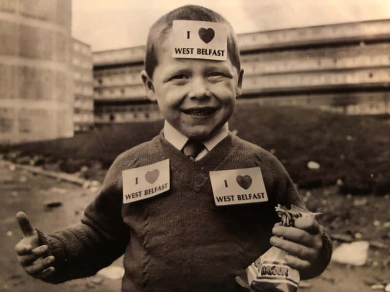 Belfast: Private Black Taxi Tour with Guide - The Transportation and Group Experience