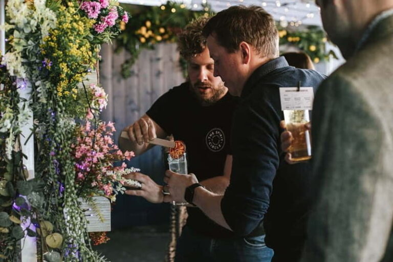 Belfast: Sensory Cocktail Experience with 4 Cocktails - Discovering the Belfast Sensory Cocktail Tour