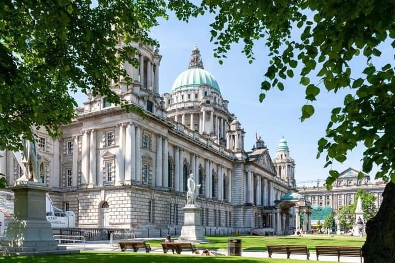 Belfast : Sightseeing Private Custom Tour with a Local Guide - Who Will Love This Tour