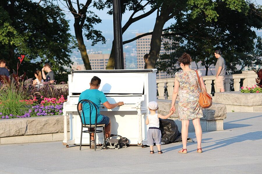 Belvedere Kondiaronk lookout on Mount Royal with Montreal skyline