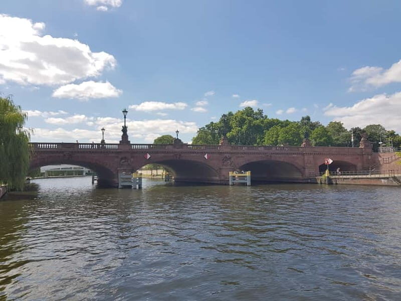 Berlin Beers & Battlefields Tour: War History & German Beer - Who Should Sign Up?