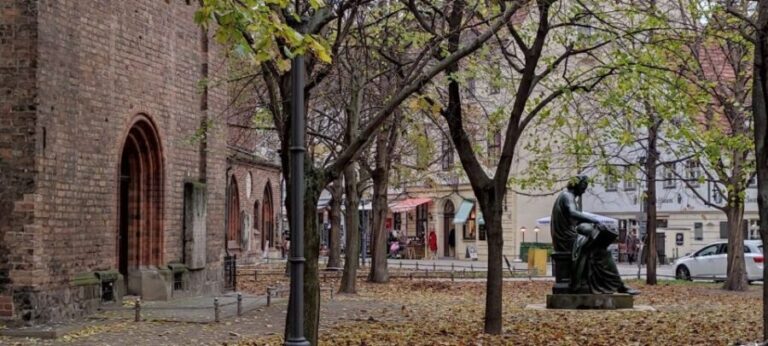 Berlin: Museum Island Guided Walking Tour - Who Would Enjoy This Tour?