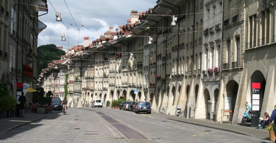 Bern: Private Walking Tour with a Local Guide - What to Expect on Your Bern Private Walking Tour