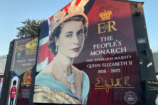 Best of Belfast Driving Taxi Tour with Political Murals - Who Will Love This Tour?