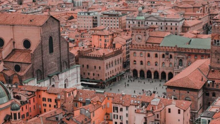 Best of Bologna: Private Walking Tour with a Local - Authentic Insights from Past Travelers