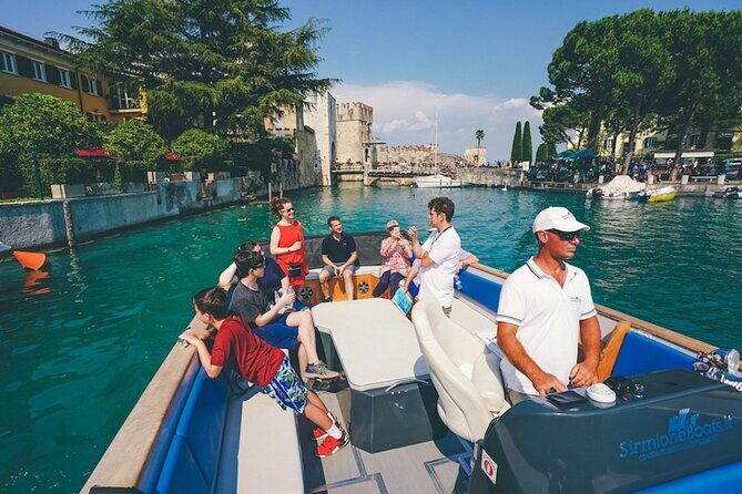 Best of Sirmione with Boat Tour and Grotte di Catullo - Who would love this tour?