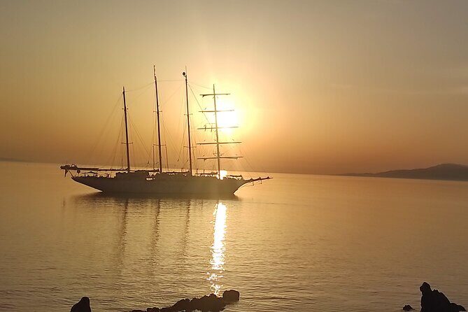 Best private local tour guided in Mykonos - 4 hours! - What Makes This Tour Stand Out?