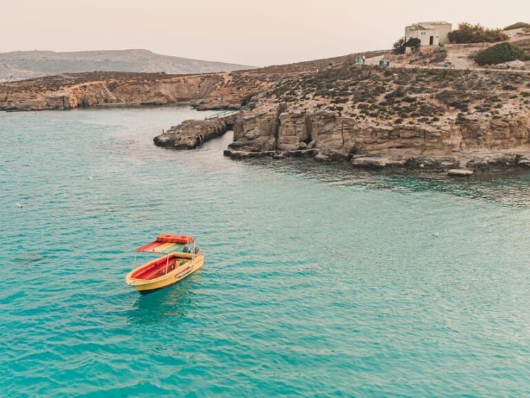 Blue Lagoon: Malta, Crystal Lagoon, Caves, Private Speedboat - How it all comes together