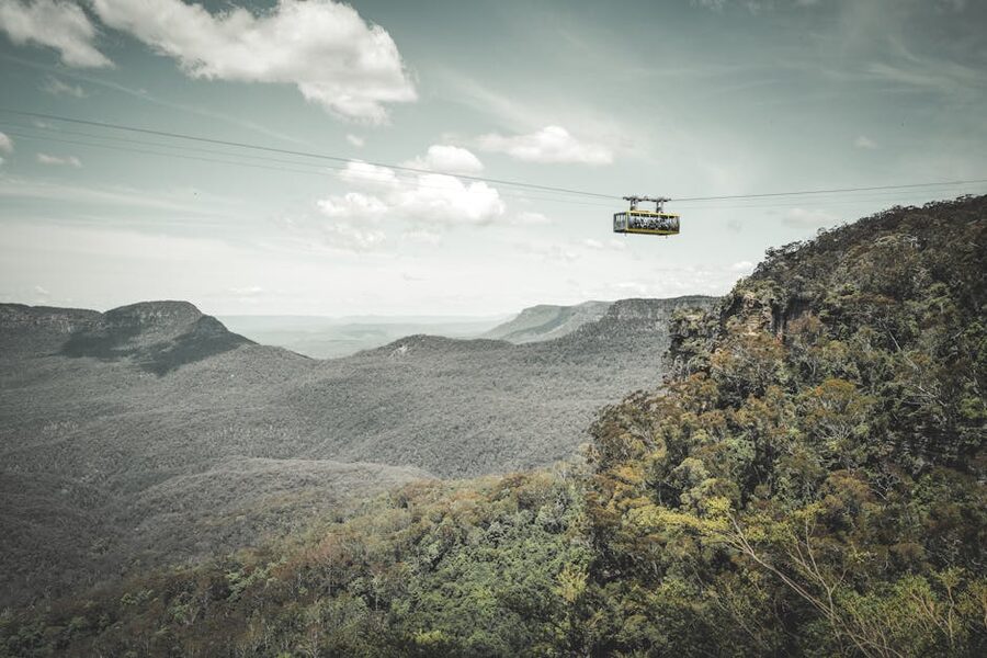 Cable car traversing the Blue Mountains landscape