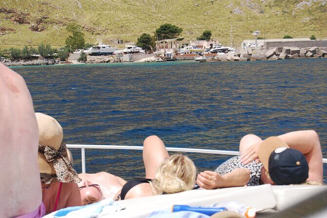 Boat excursion in Palermo - The Practicalities: What to Expect