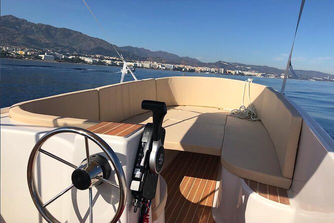 Boat Rental without License Puerto Banus - Realistic Expectations & Tips