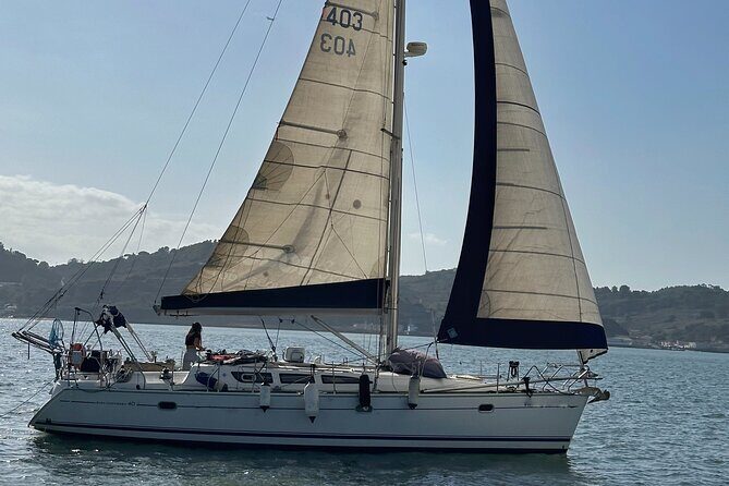 Boat tour in Lisbon with local sailors - Who Will Love This Experience?