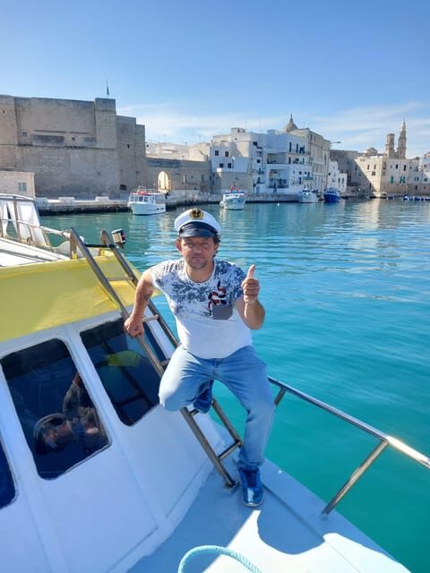 Boat tour in Monopoli of 1.30h - What to Expect: Practical Details and Tips