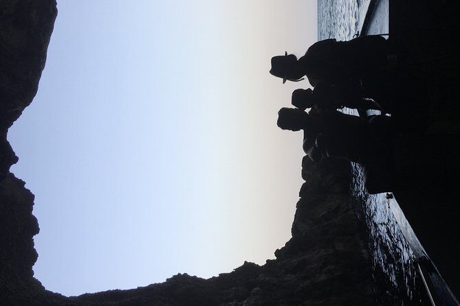 Boat tour Ortigia, sea caves and Pillirina 2h - FAQs