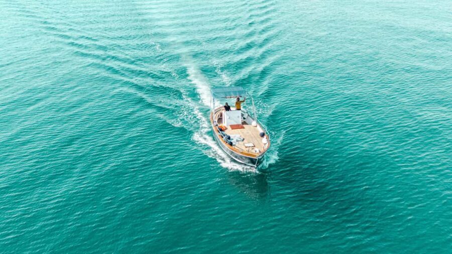 Boat trips with Ocirne in the Bay of Naxos and Isola Bella - Who Will Love This Tour?