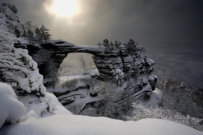 Bohemian and Saxon Switzerland Day Trip All inclusive-Winter Tour - Exploring Medieval History at Neurathen Castle