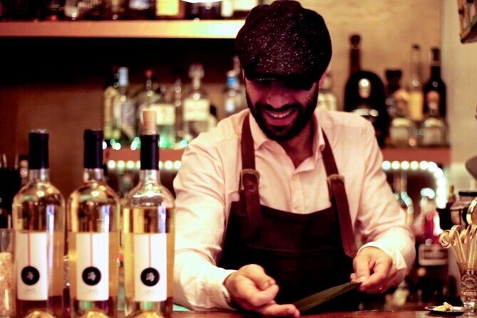 Bologna Pub Crawl to meet people - What’s Included & What’s Not