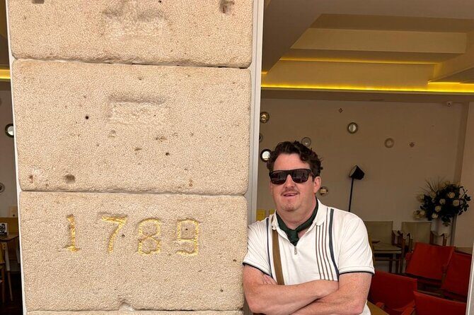 Book of Kells. Medieval Dublin Castle. 5* History & Heritage Tour - FAQ