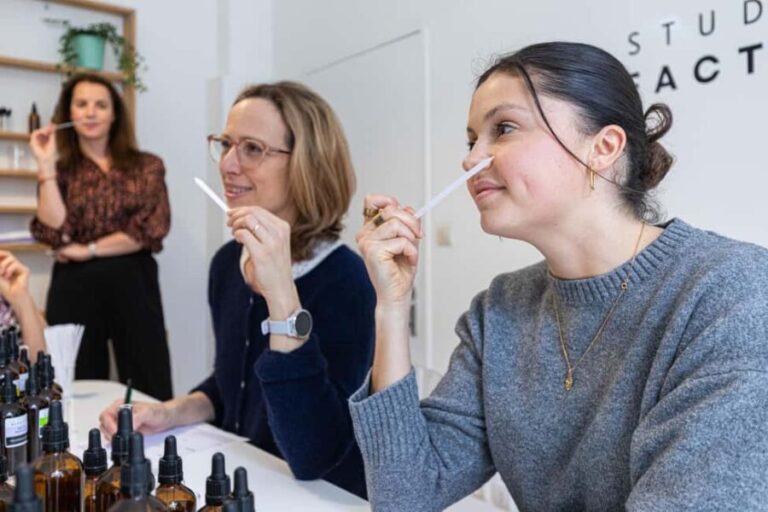 Bordeaux City Center : Perfume Creation Workshop 2h30 - The Practicalities