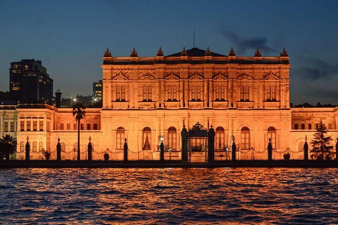 Bosphorus Dinner Cruise & Entertaintment & Private Table & Wi-Fi - Detailed Breakdown of the Itinerary