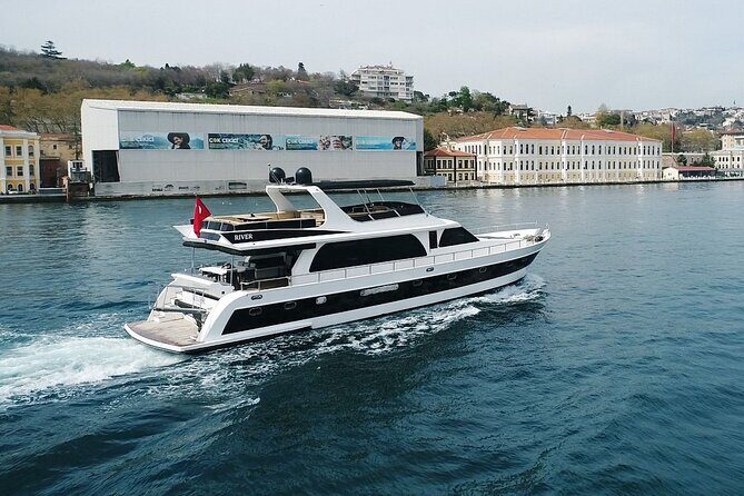 Bosphorus Night Cruise on Luxury Yacht - Who Should Book This Tour?