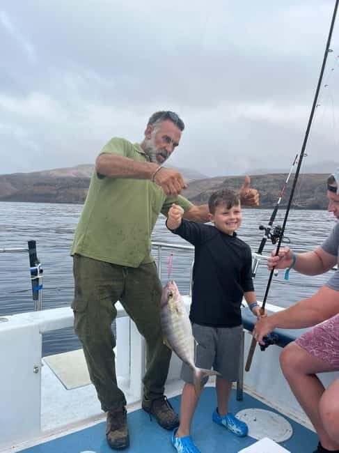 Bottom fishing & light trolling Puerto Calero, Lanzarote - The Guides: Expertise and Friendliness