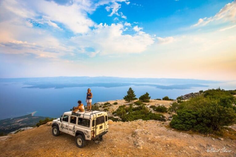 Bra: Island Exploration Tour by Four-Wheel Drive Jeep - What to Expect from the Brac Island Jeep Tour